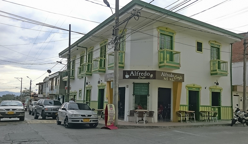 Alfredo Café en Barcelona, Quindío. Eje Cafetero Turismo
